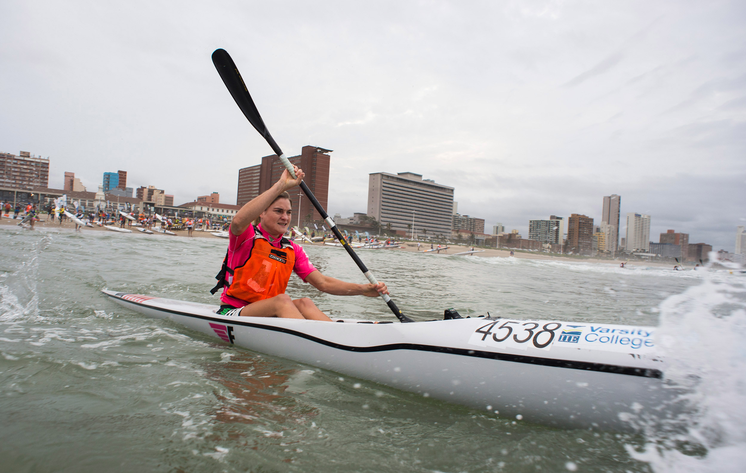Purchase wins tough ladies Marine head-to-head | ICF - Planet Canoe
