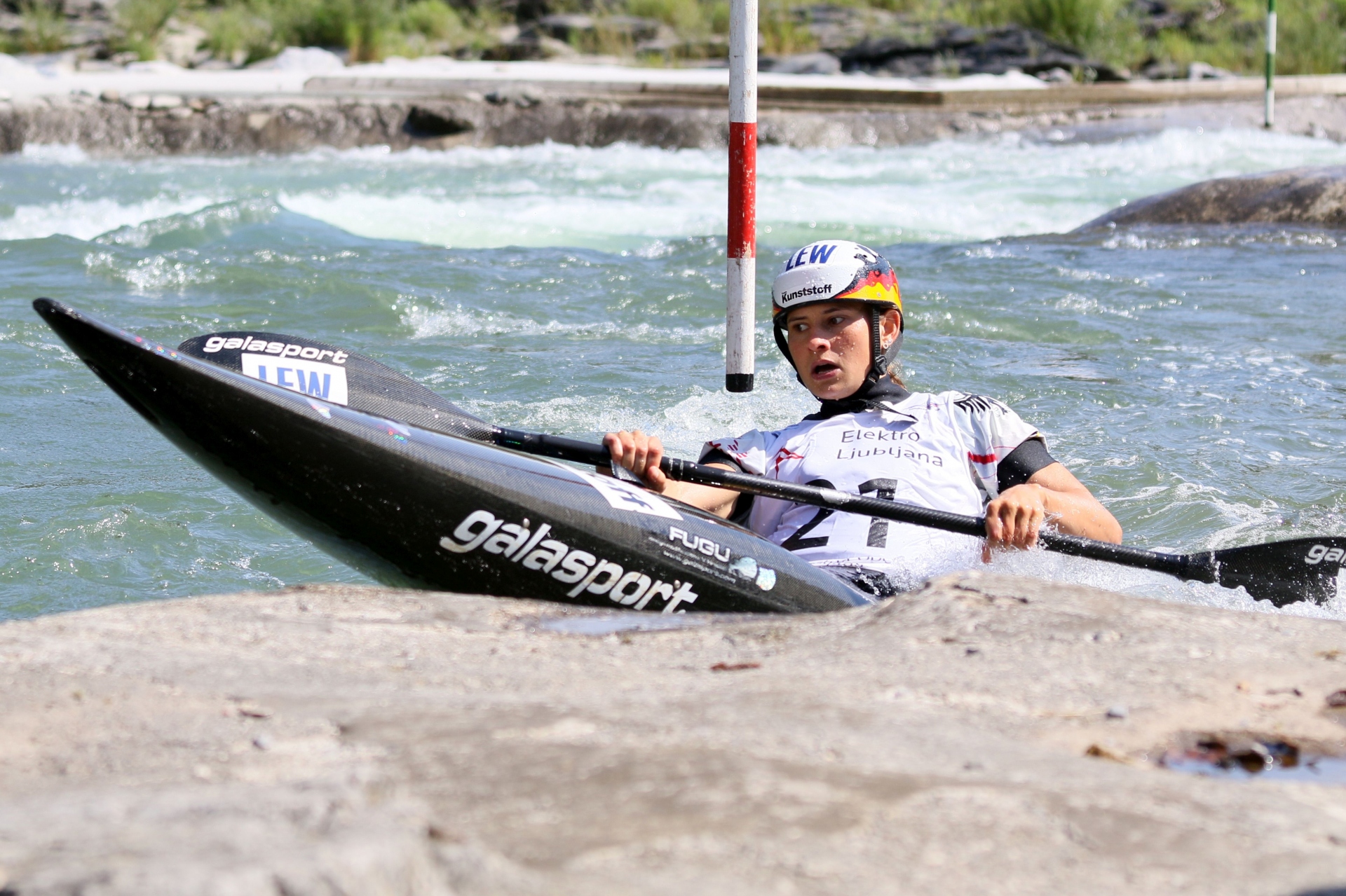 Apel finds ripe form in Slovenia | ICF - Planet Canoe
