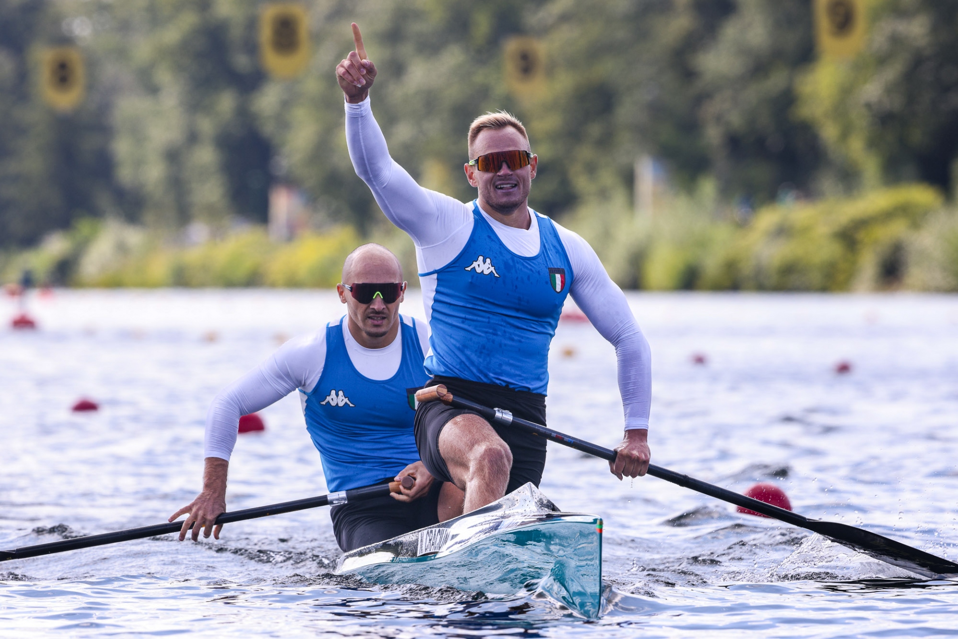 World champs defend titles in Duisburg | ICF - Planet Canoe