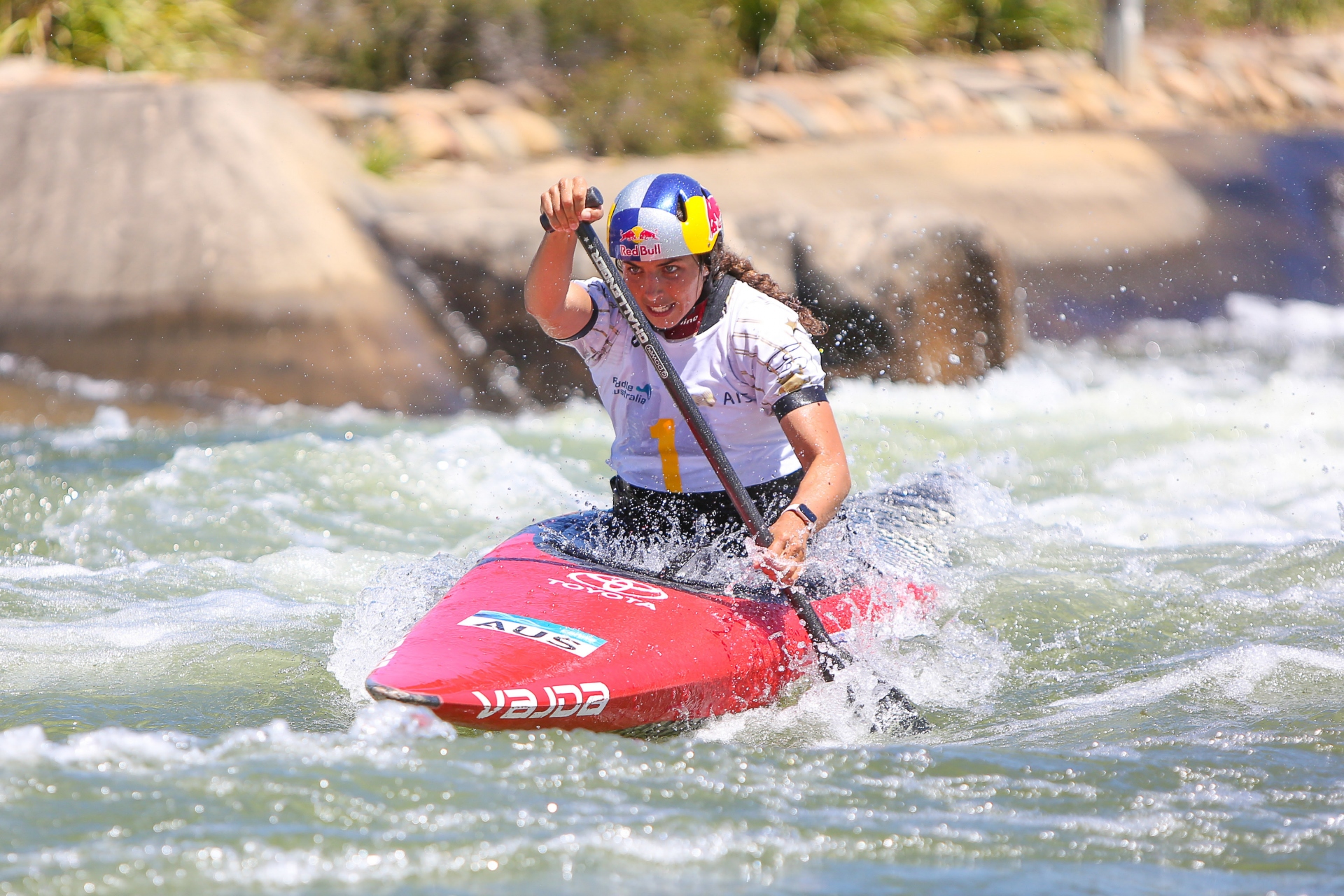 How a Bell and a broken arm set Jess Fox on the path to Olympic glory ...