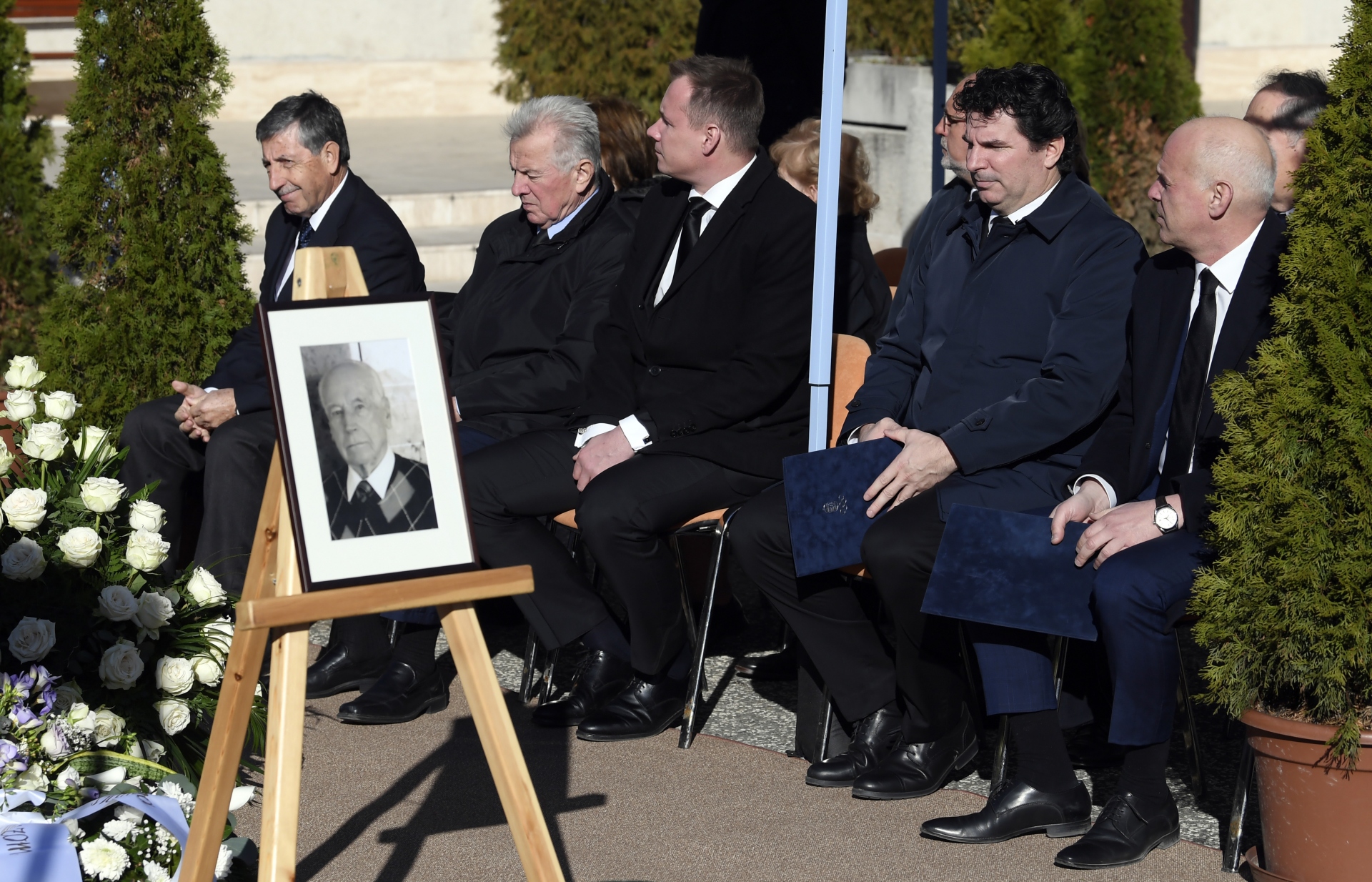 Otto Bonn, long-time champion of canoeing, laid to rest | ICF - Planet ...