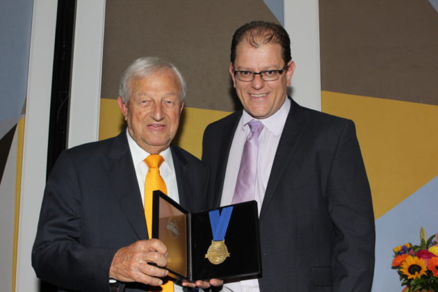 ICF pays tribute to triple Olympian Phil Coles | ICF - Planet Canoe