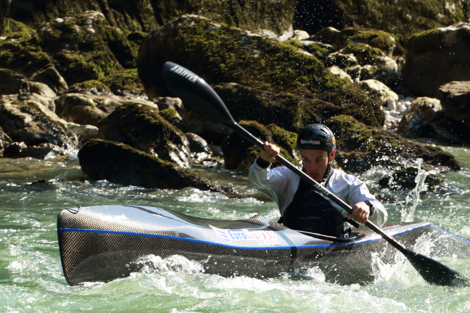 Czechs lead the way on busy day at junior and U23 wildwater world ...